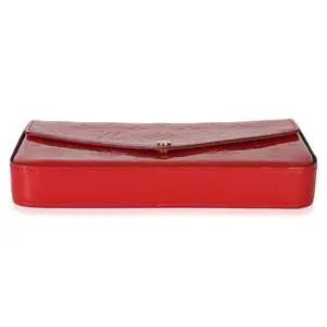 LOUIS VUITTON Monogram Vernis Felicie Pochette - Red