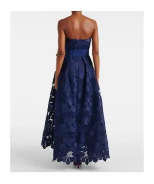 Elie Saab Strapless Lace Gown With Fitted Waist