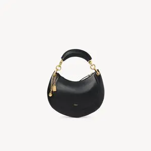 Chloé Small Banana Zipped Hobo In Soft Leather - Black