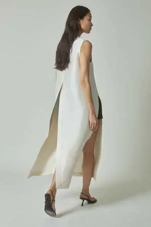 HEIRLOME Saskia Textured Silk And Wool Shorts