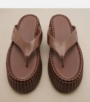 Chloé Leather Platform Thong Sandals