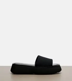 Gucci Gg Canvas Platform Slides