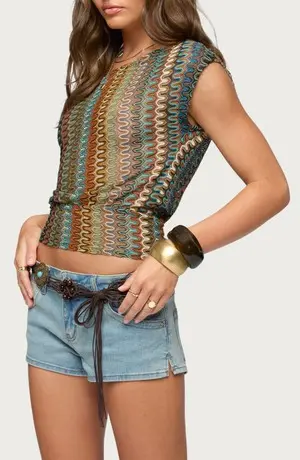 EDIKTED Taniya Zigzag Knit Off The Shoulder Crop Top