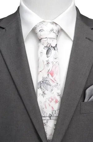 CUFFLINKS, INC. Silk Jacquard Floral Neck Tie And Pocket Square Set