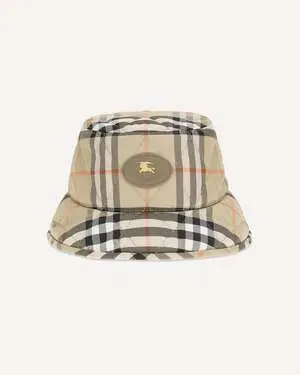 Burberry Horseshoe Quited Bucket Hat Mae