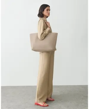 Cuyana Classic Easy Tote - Stone