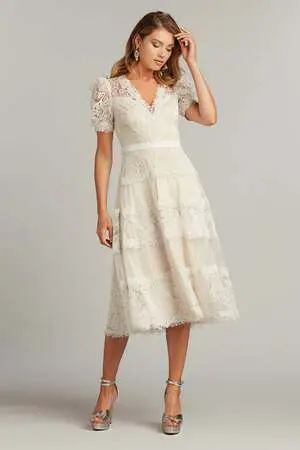 Tadashi Shoji Floral Lace And Chiffon Dress - White