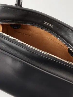 Loewe Amazona 180 Medium Leather Shoulder Bag - Black