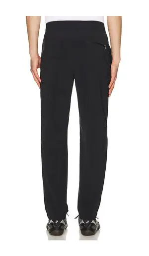 TRIBE AND TRUE Fit Pants In Black
