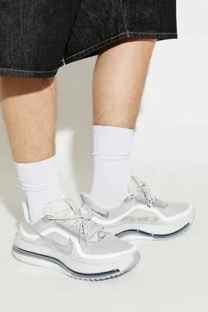 Nike Pegasus Premium Sneakers