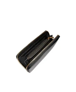 Gucci Zip Around Wallet With Lettering