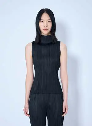 Issey Miyake Sleeveless Ribbed High-neck Top - Black