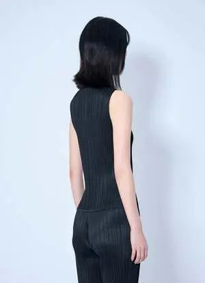Issey Miyake Sleeveless Ribbed High-neck Top - Black