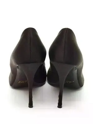 ROGER VIVIER Flower Buckle Pumps