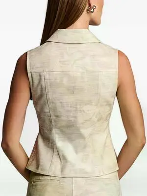 HEVRON Skylar Camouflage Print Peplum Top