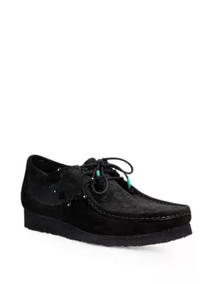 Clarks Embroidered Wallabee Boots - Black