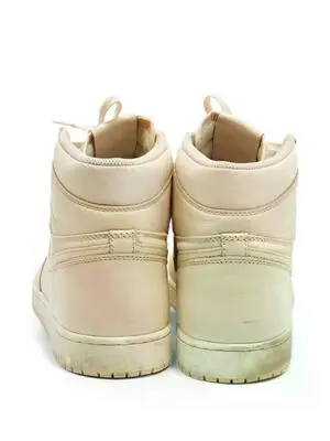 JORDAN Air 1 Retro High Sneakers
