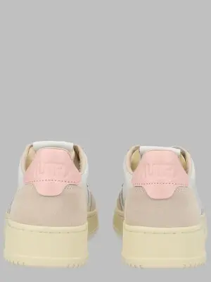 AUTRY Medalist Low Top Sneakers - White