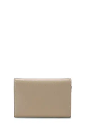 LOUIS VUITTON Taurillon Capucines Compact Wallet