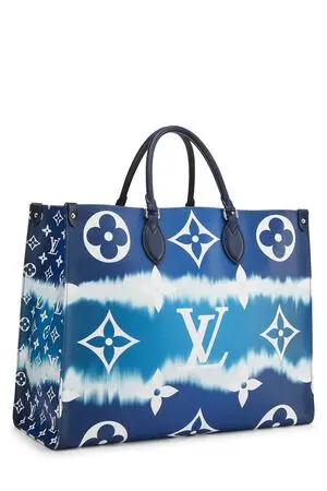 LOUIS VUITTON Monogram Giant Escale On The Go