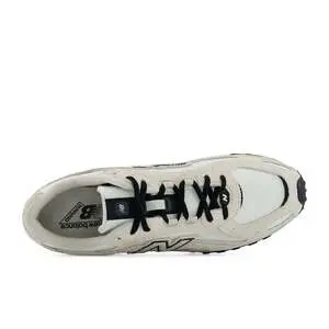 NEW BALANCE 204l Sneakers