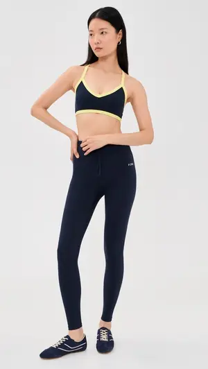 FORM V Neck Bra