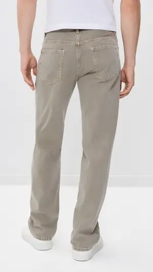FRAME Relaxed Jeans