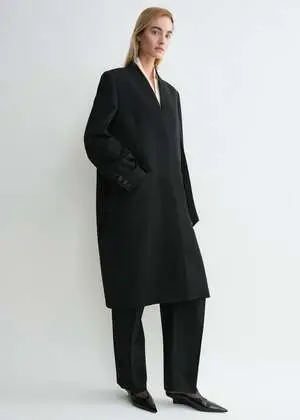 TOTEME Deep Pleat Coat - Black