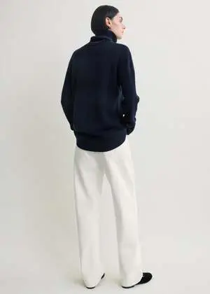 TOTEME Cashmere Turtleneck