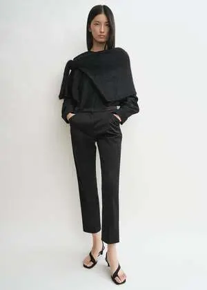 TOTEME Cropped Straight Trousers - Black