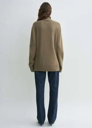 TOTEME Cashmere Turtleneck