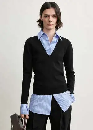 TOTEME Compact Knit V-neck