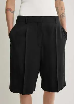 TOTEME Wide Fluid Shorts