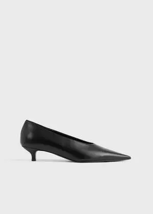 TOTEME Sharp Nappa Kitten Pumps