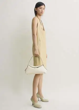 TOTEME T-lock Grained-leather Shoulder
