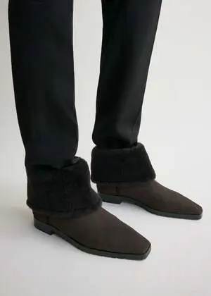 TOTEME Fold-down Shearling Boots