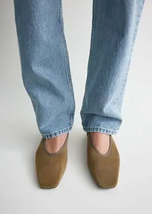 TOTEME Minimalist Suede Ballerinas