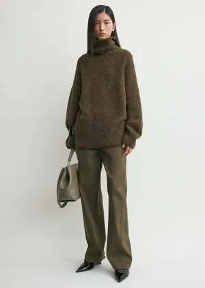 TOTEME Bouclé Turtleneck - Pepper