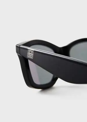 TOTEME Classic Sunglasses