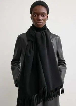 TOTEME Classic Wool Scarf