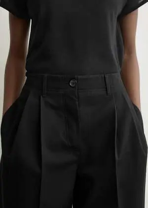 TOTEME Relaxed Chino Trousers