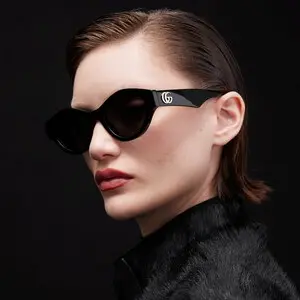 Gucci Cat-eye Frame Sunglasses