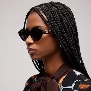 Gucci Cat-eye Frame Sunglasses