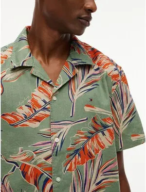 Tommy Hilfiger Regular Fit Leaf Linen-blend Camp Shirt