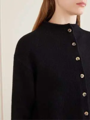 Khaite Annora Wool And Cashmere-blend Turtleneck Sweater