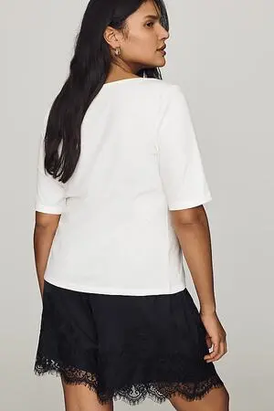 Maeve Lace-trimmed V-neck Henley T-shirt - Sugar Swizzle