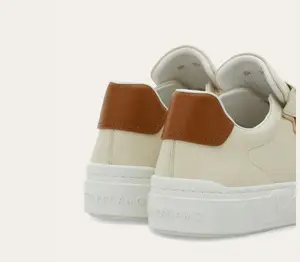 FERRAGAMO Gancini Sneaker
