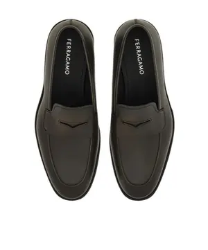 FERRAGAMO Penny Loafer
