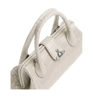 VIVIENNE WESTWOOD Pamela Small Bag