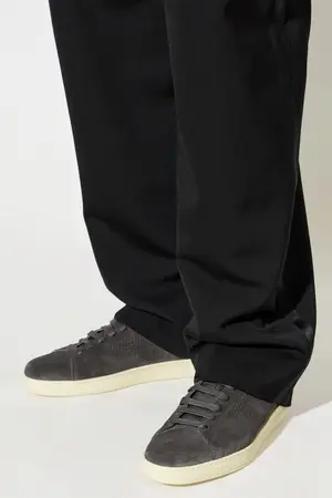 TOM FORD Round-toe Low-top Casual Shoes